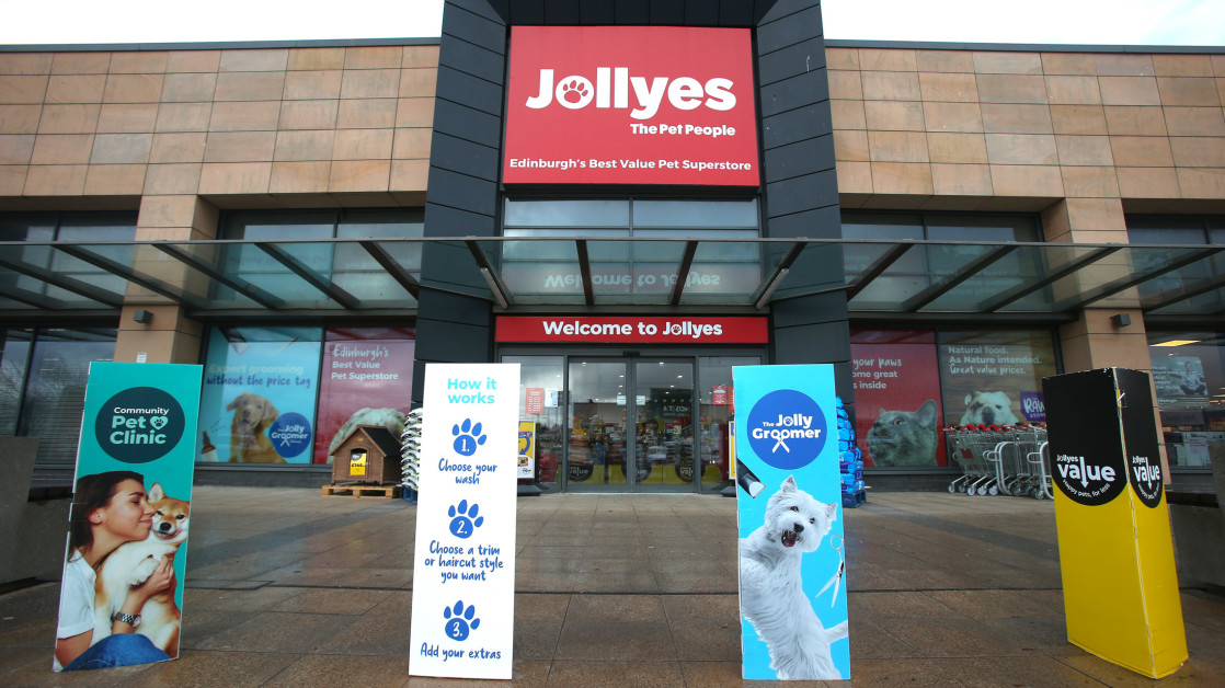 Jollyes opens two new stores - petworldwide