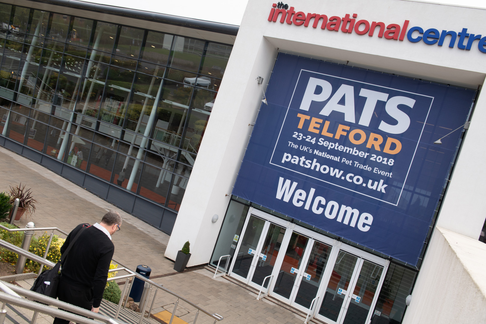 Pats Telford passes the 2 000 visit... - petworldwide