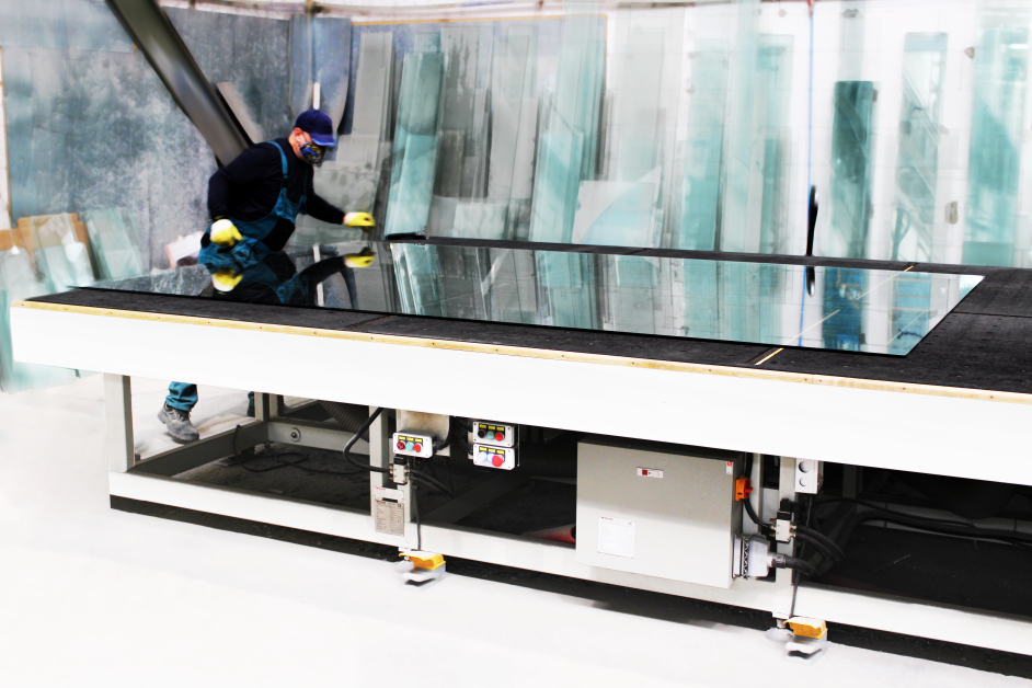 Zolux pushes on with its expansion ... - petworldwide