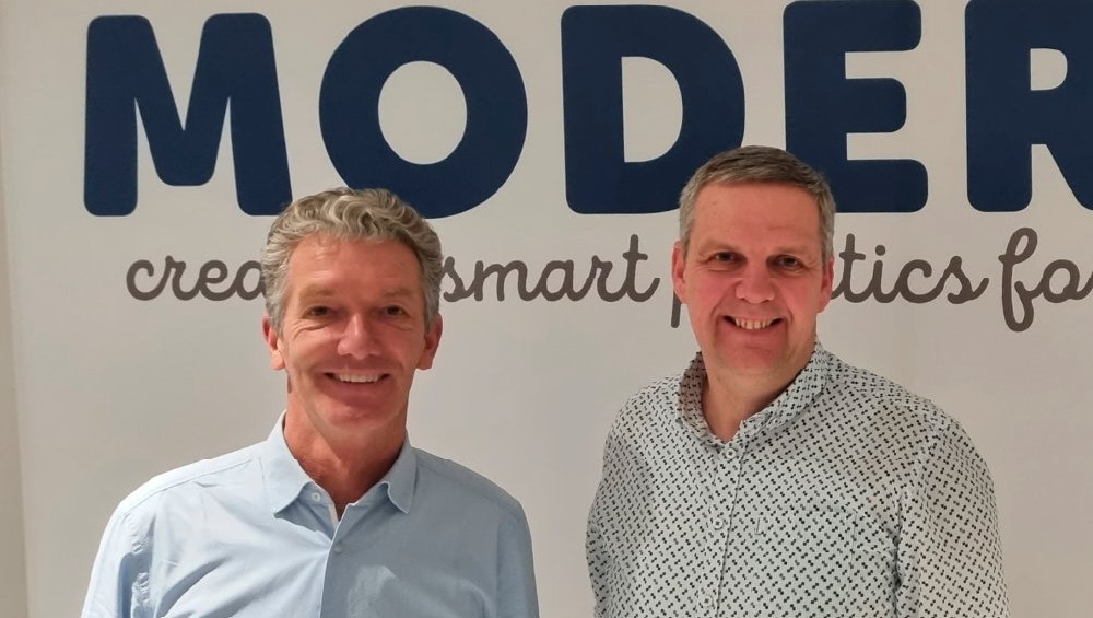 Moderna appoints Alex Raes as CEO - petworldwide